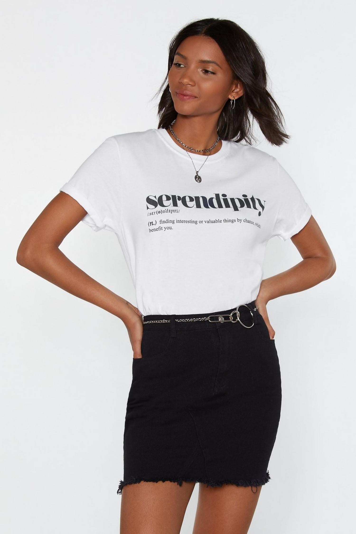 T Shirt à Slogan La Définition De Serendipity Nasty Gal